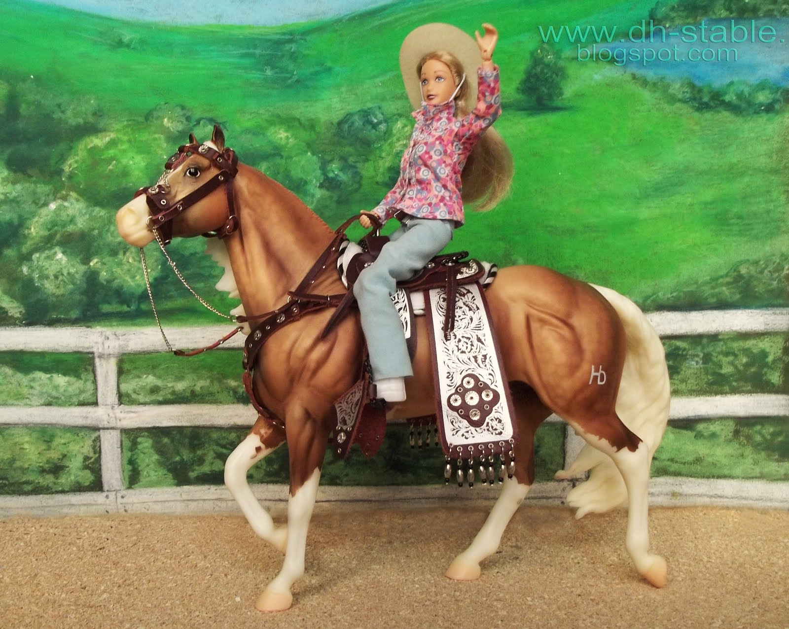Fascynacje dorotheah: Breyer Traditional Western Parade Saddle Set 2052 ...