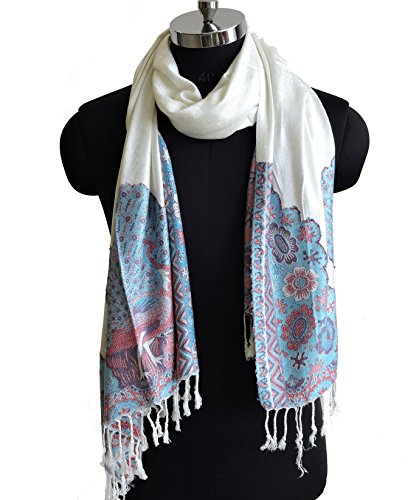 What are different types of stoles we can get