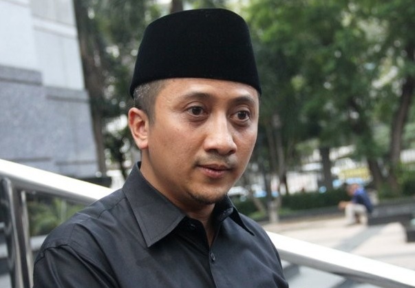 Kumpulan Foto Ustad Yusuf Mansur Terbaru Lengkap - FiqihMuslim.com