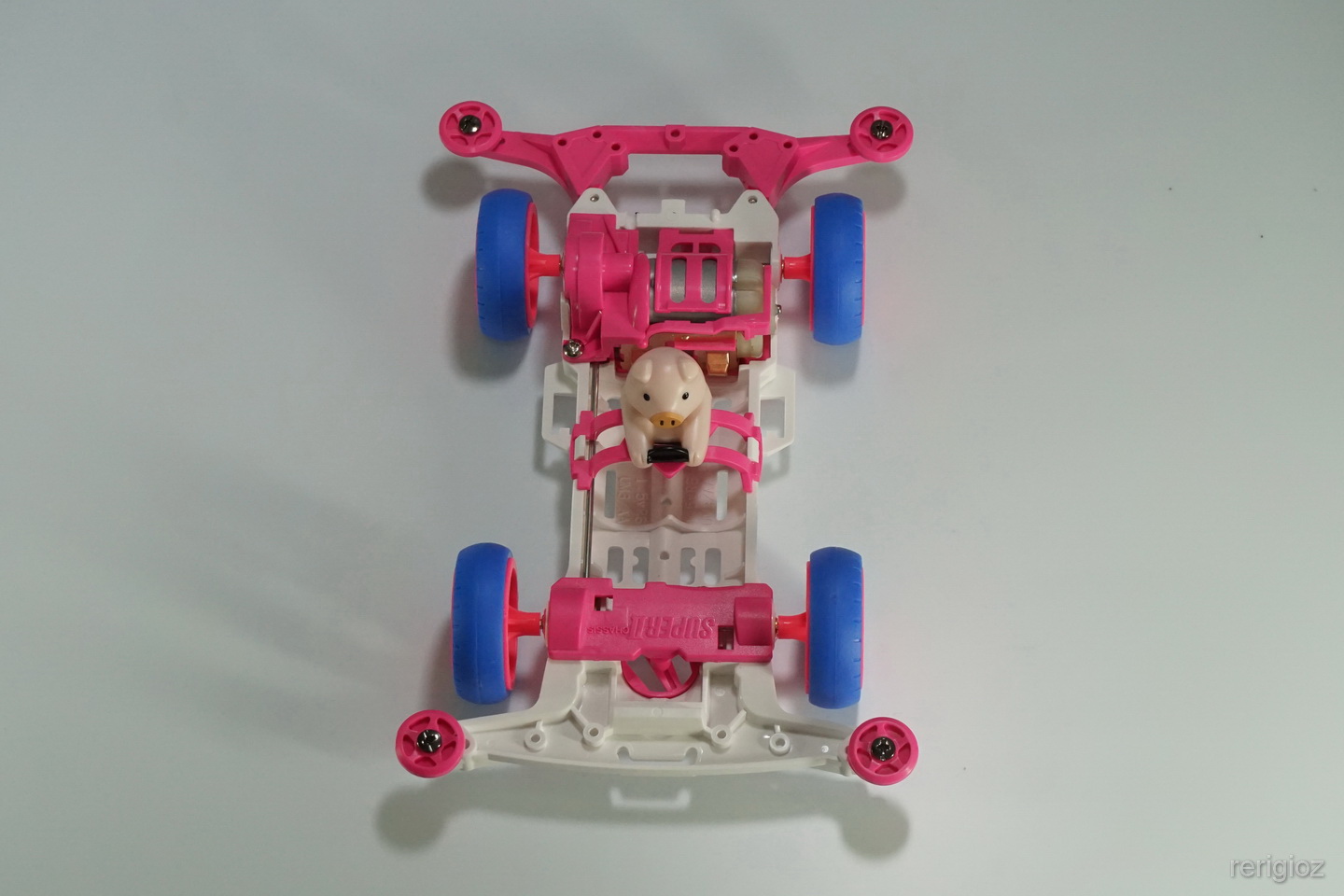 โลกใบเล็กของนายจืดจาง: ITEM 18089 MINI 4WD PIG RACER