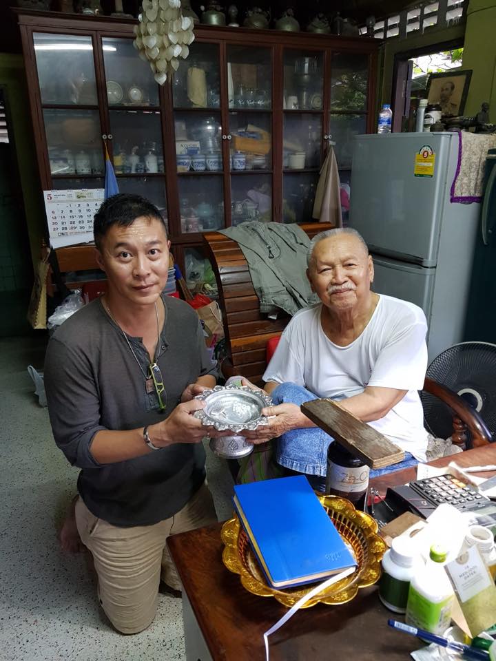 Temples In Thailand: Bangkok - AJ Pakong