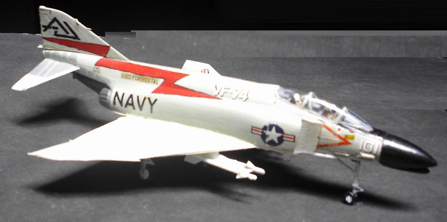 Modelismo: F-4B VF-74 Be Deviliers