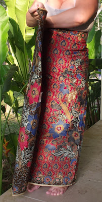 FemaleCreator: How to wear a sarong