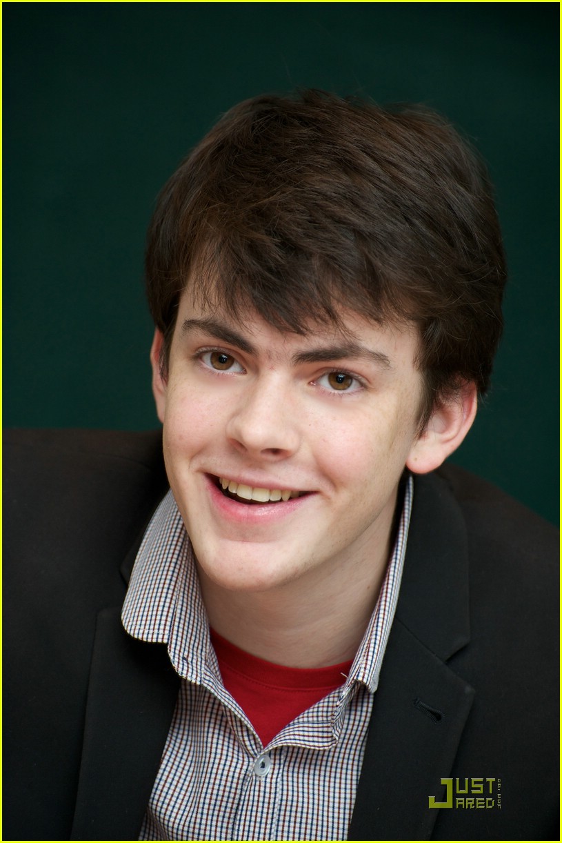 Biodata Skandar Keynes - be your self