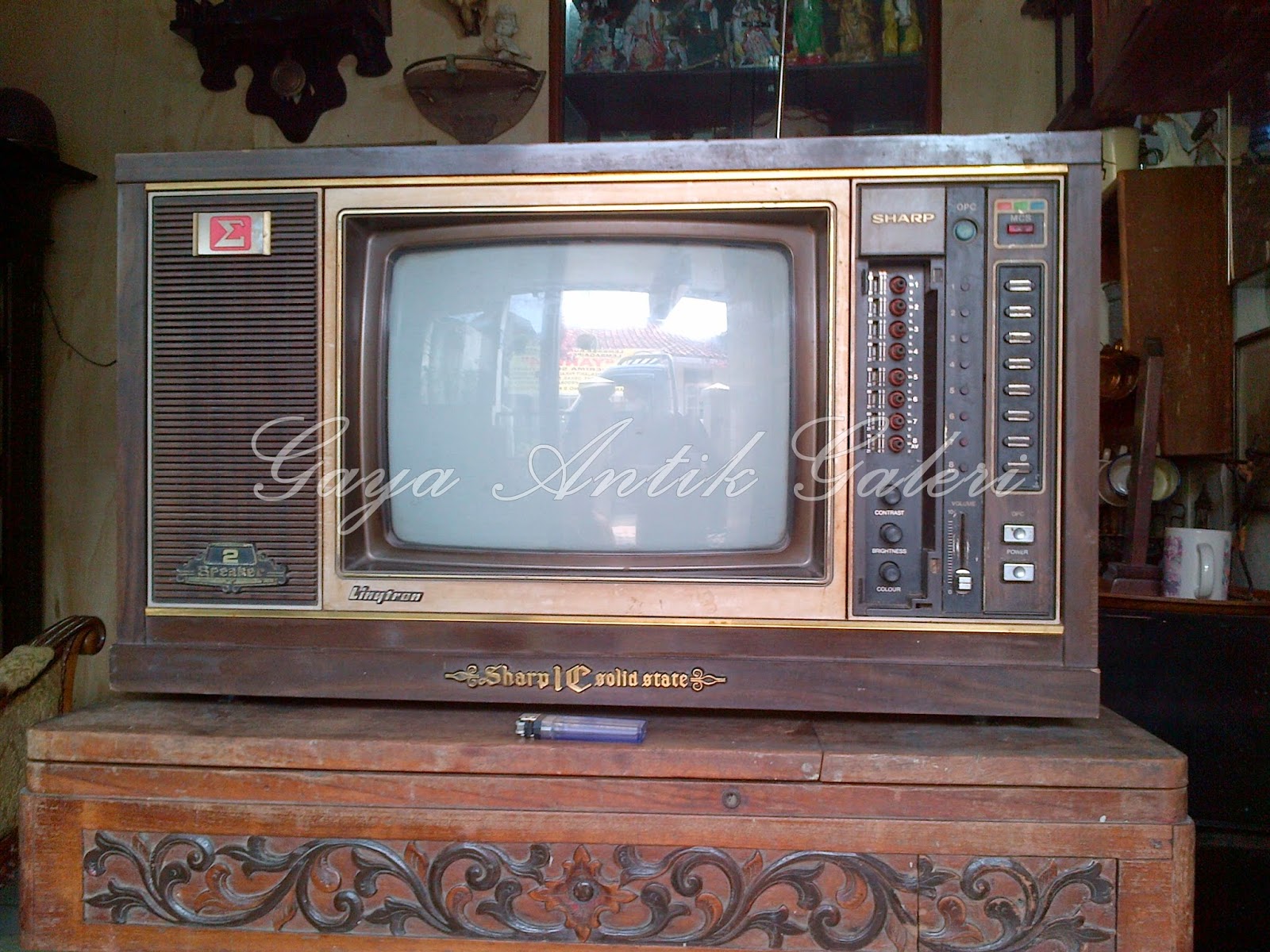 Gaya Antik Galeri : Vintage Television Sharp IC SolidState Japan ...