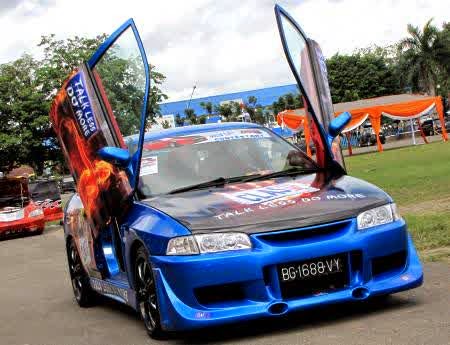 Modifikasi Mobil Mitsubishi Lancer - OtoNTips