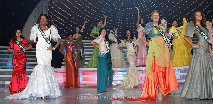 All That Beauty: Miss Earth 2005 Gallery 06 Grand Final 1