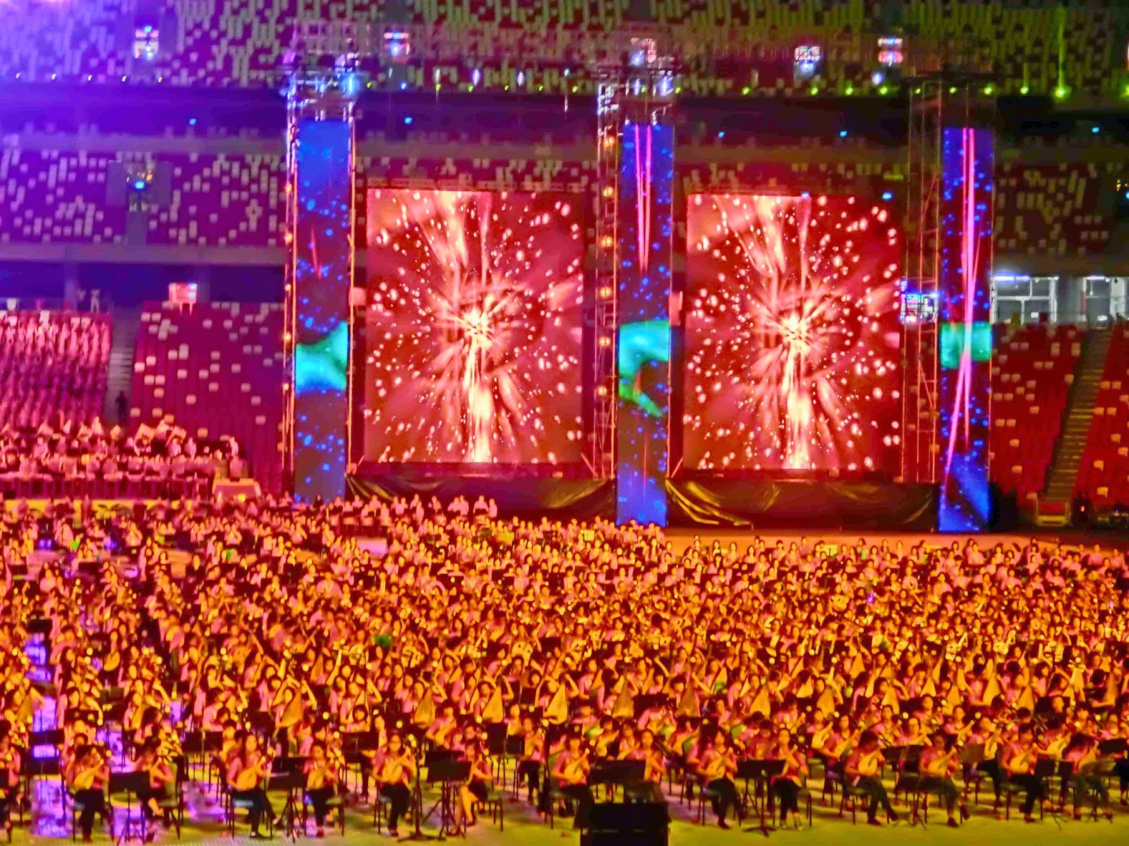 pianomania: SOME PHOTOGRAPHS FROM THE SINGAPORE CHINESE ORCHESTRA'S ...