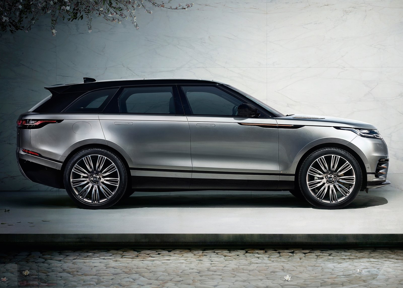 ConcettoMotors: Land Rover apresenta o Range Rover Velar