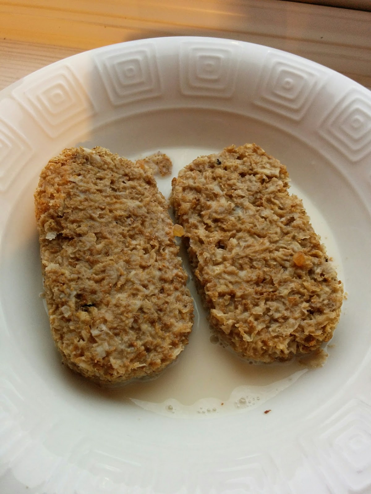The Excited Eater: Weetabix Additions Raisin and Apple
