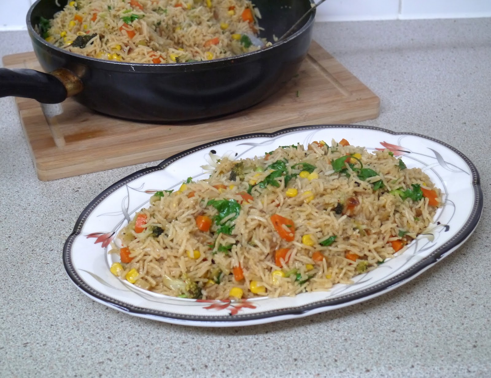 This Muslim Girl Bakes: Vegetable Pulao.