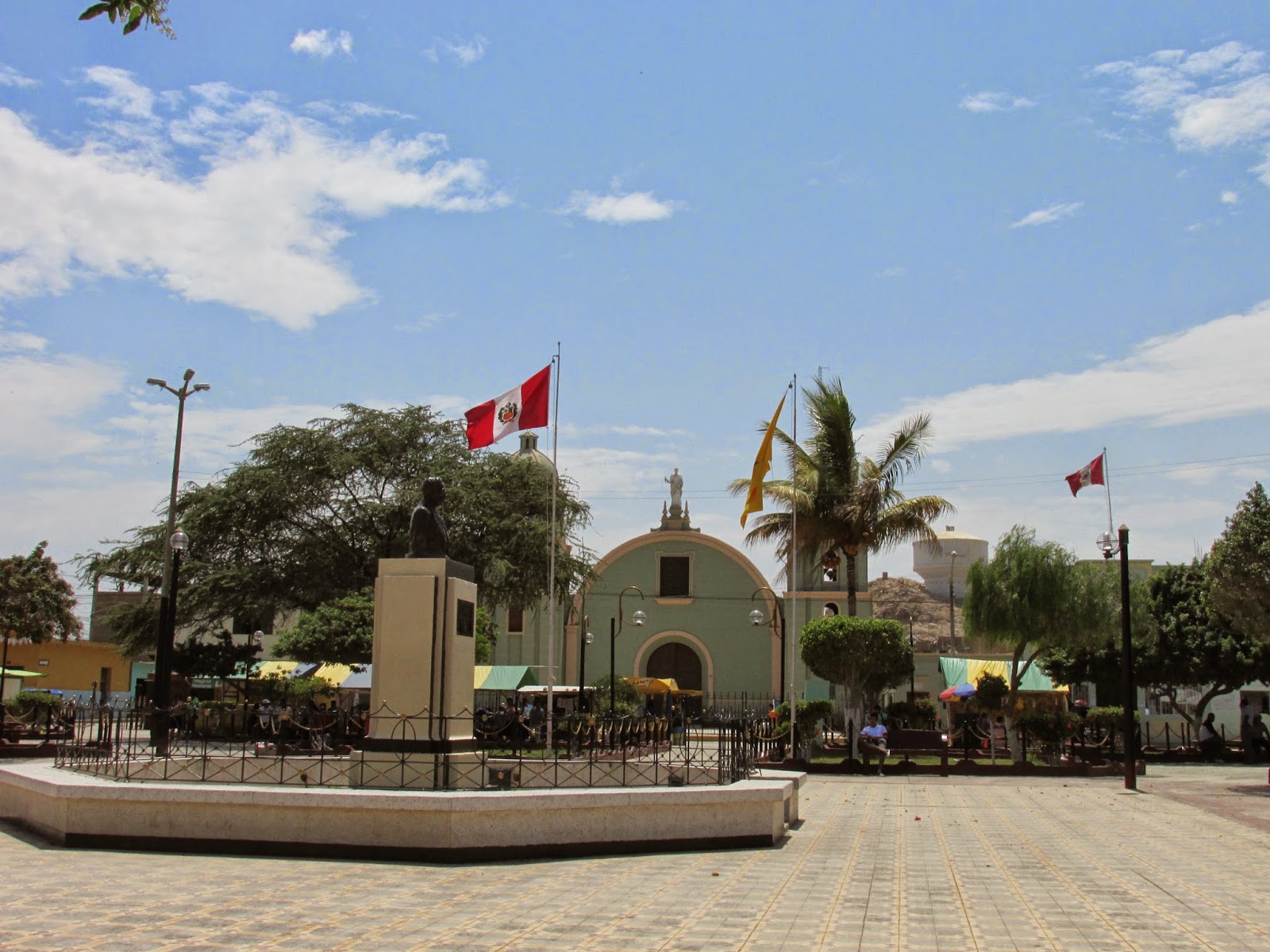 Blog de una aventurera: Un domingo en Túcume y Pacora