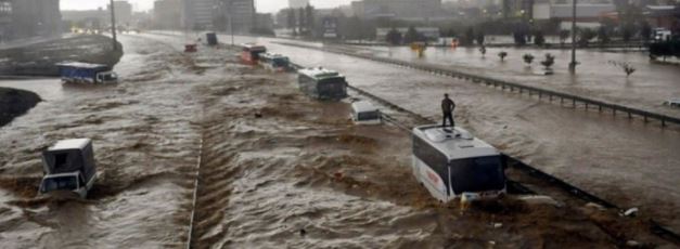 Cyclone Appears in Turkey for First Time, Batters Istanbul