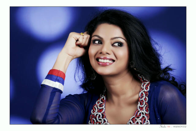 BOLLYWOOD AAINA : Latest Photo shoot Actress Swati Verma