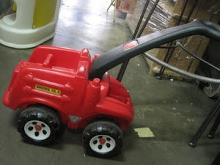 SPECIAL TOYS SHOP: Step 2 Push About Fire Truck