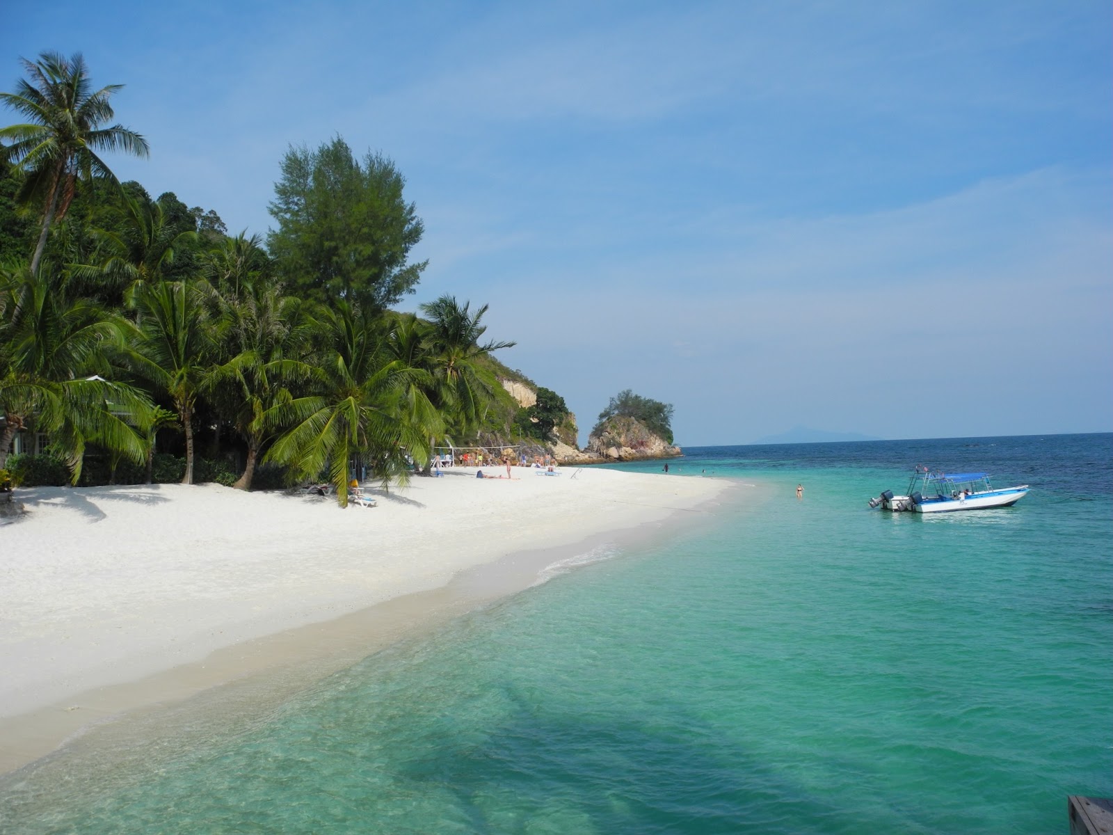 luc in singapore: Pulau Rawa, Malaysia