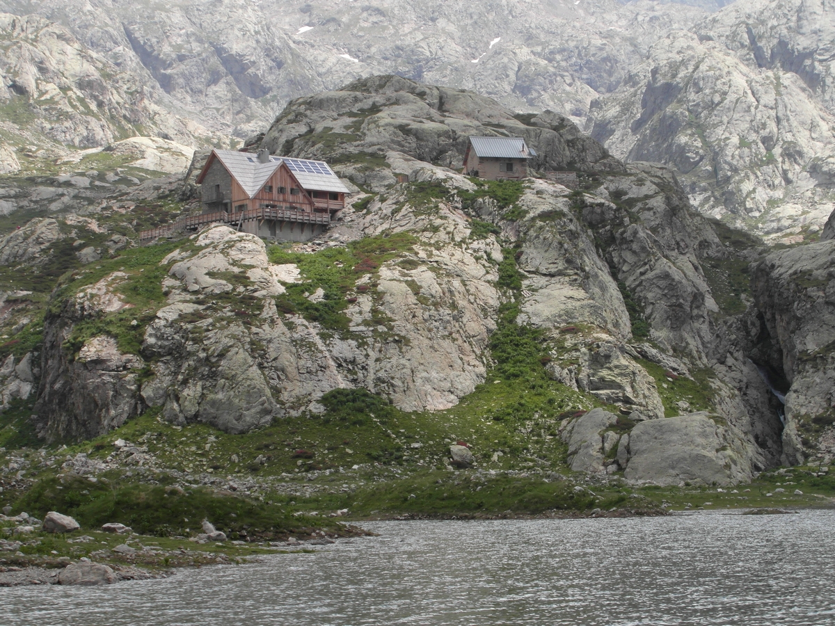 Mercantour juin 2012: 24 juin : Madone de Fenestre - refuge de Nice