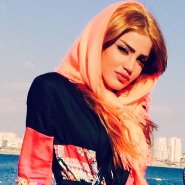 Photojungel: Dokhtar Irani Images