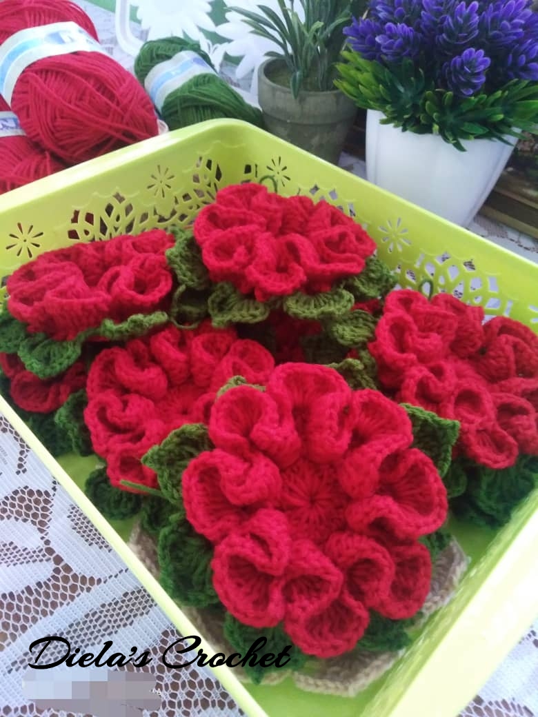 DIELA'S CROCHET: Crochet Bunga Camelia Merah