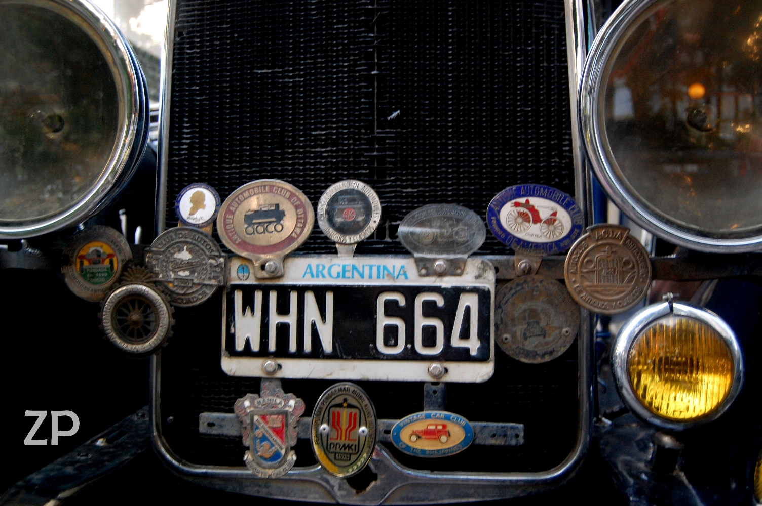 Archeoz: Zapp Family Car