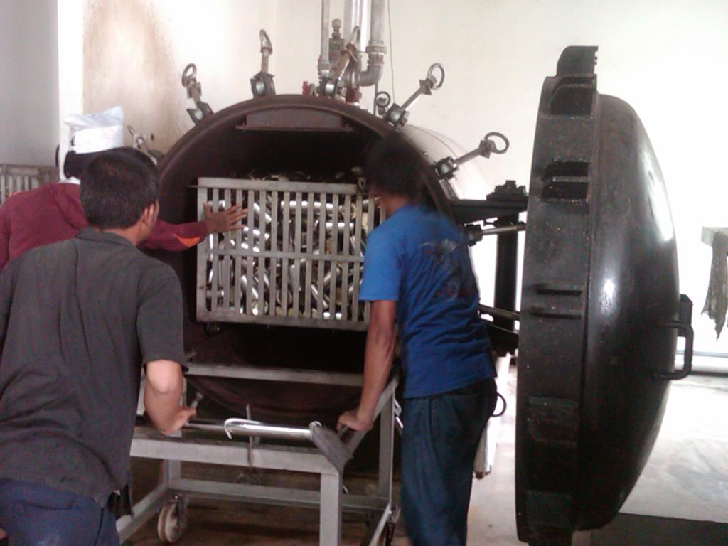 perunding makanan: Penambahbaikan Sistem Pemprosesan Kilang Pengetinan