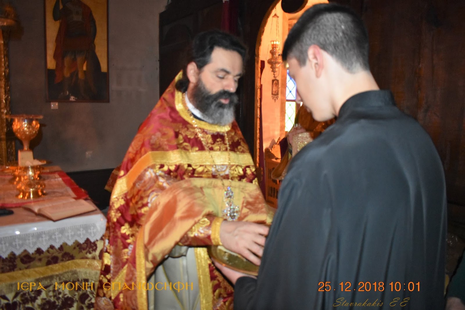 ΙΕΡΑ ΜΟΝΗ ΑΓΙΟΥ ΓΕΩΡΓΙΟΥ ΕΠΑΝΩΣΗΦΗ: Χριστούγεννα στη Μονή Επανωσήφη (Φώτο)