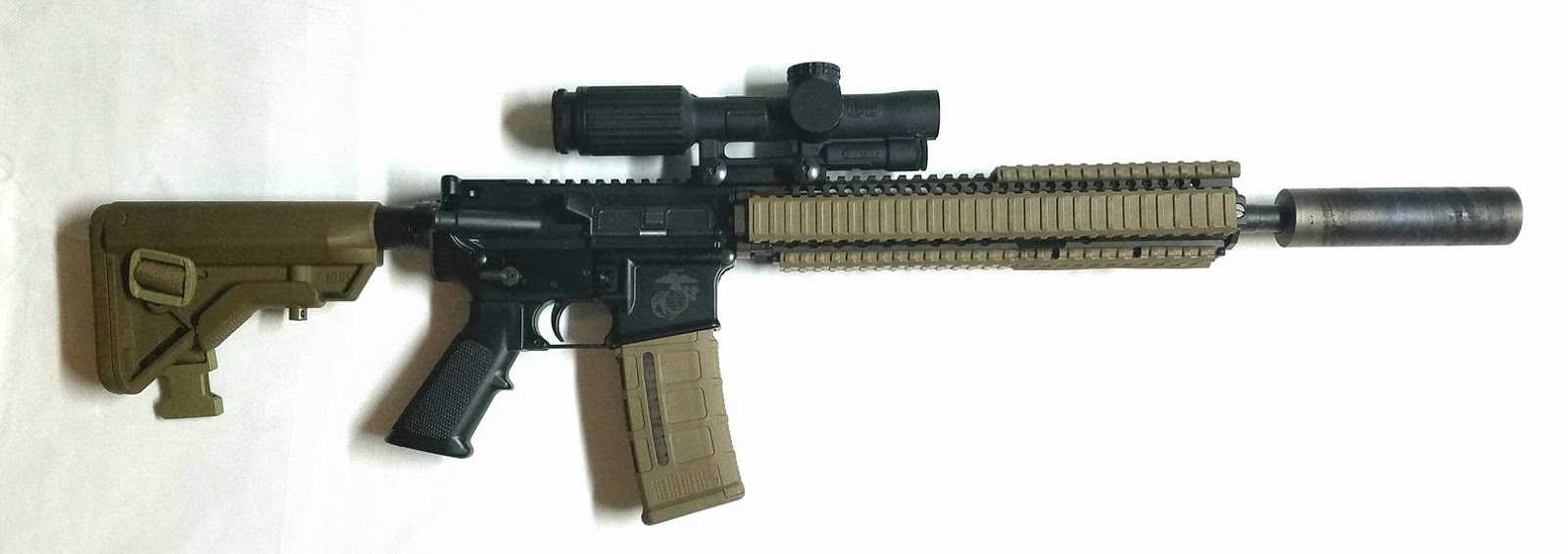 SNAFU!: Gunner Wade has accessorized his M4 to the max...