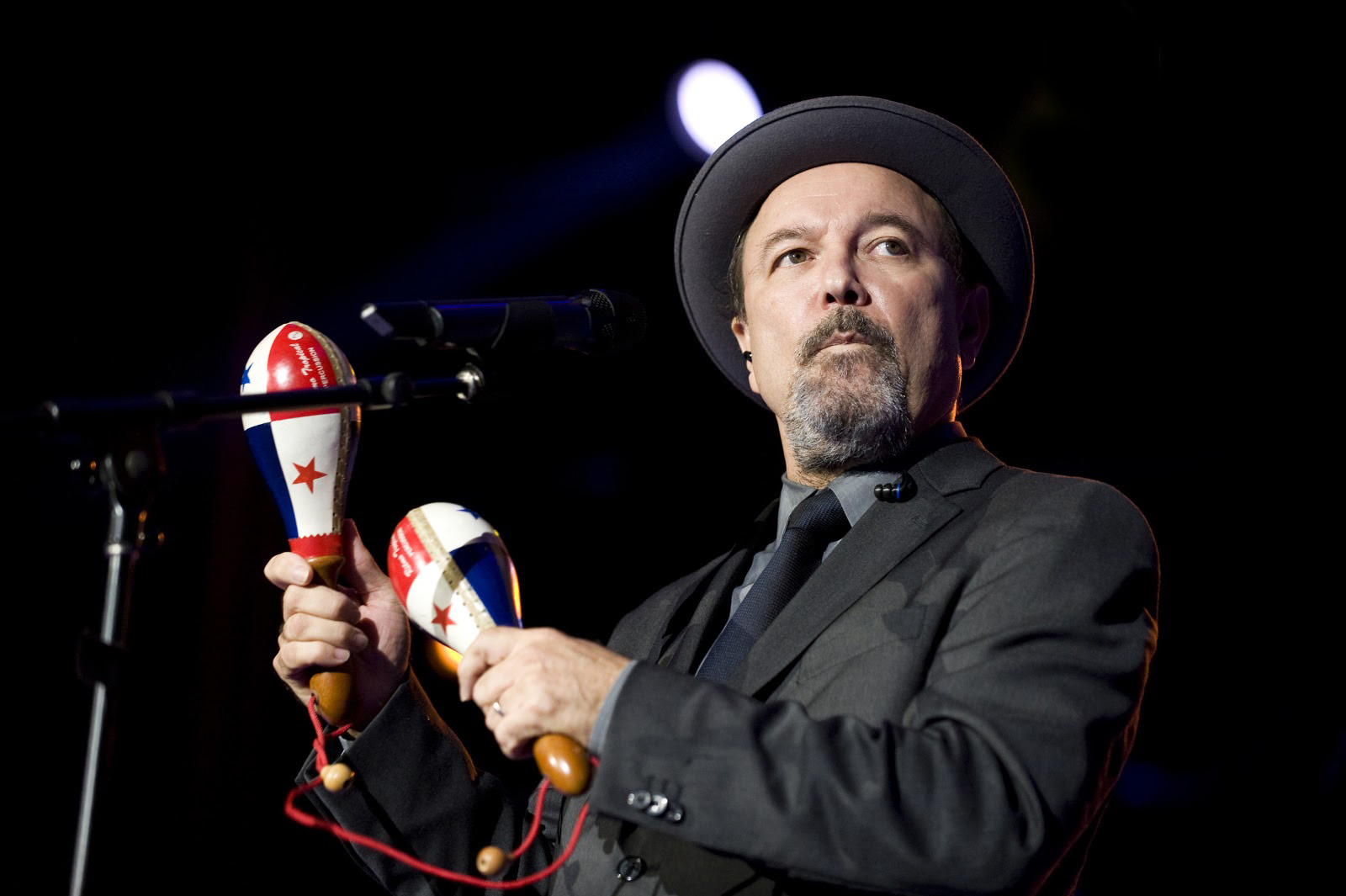 L'Ostia: Ruben Blades - Mucho Mejor