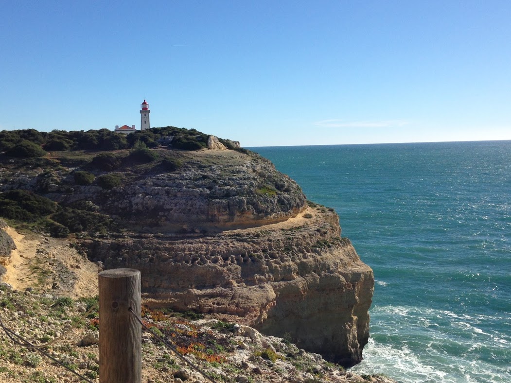 El Algarve de faro a faro