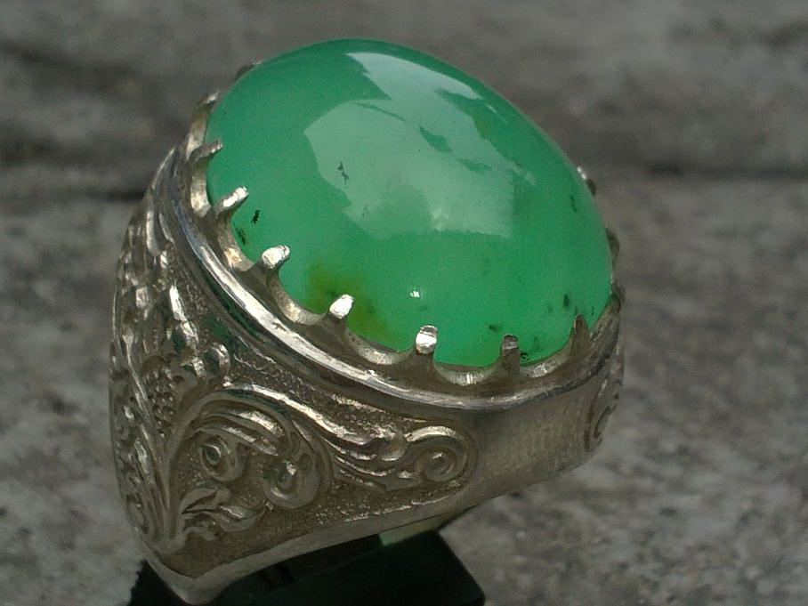 BATU MULIA KABANSTONE: YAHMAN HIJAU