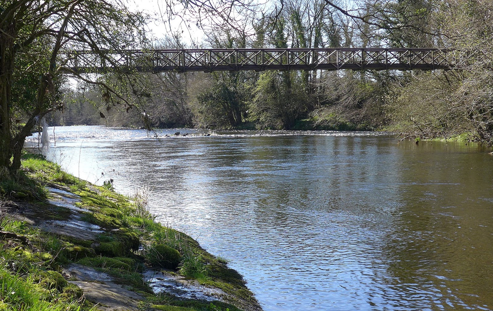 Moors and More: The River Kent at Sedgwick
