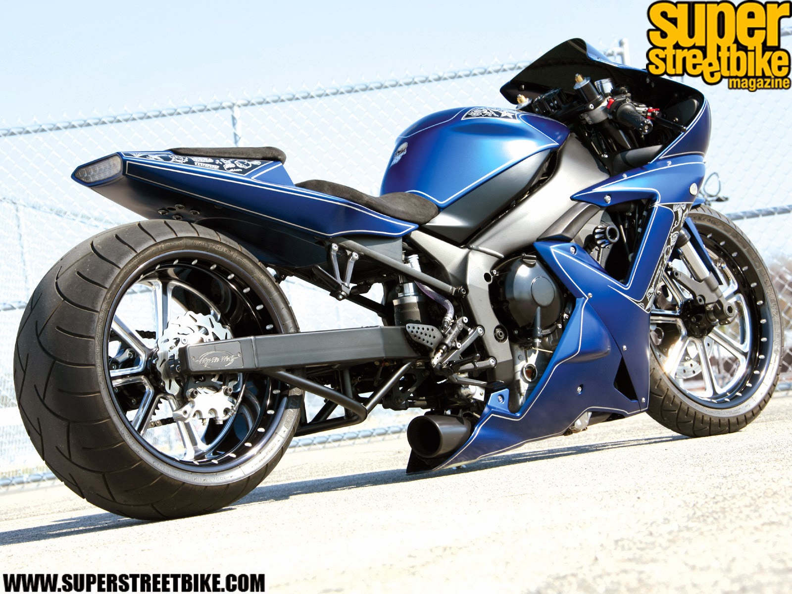 Best Yamaha: Yamaha YZF-R1 Tuning Bikes