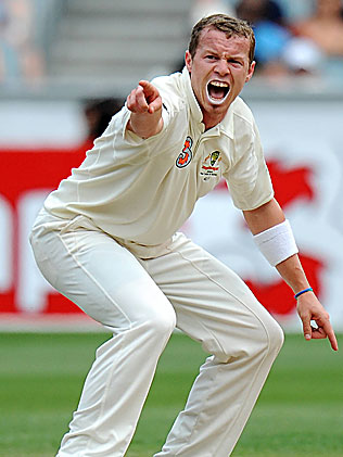 Peter Siddle Profile and Images - The Sport and Football Report