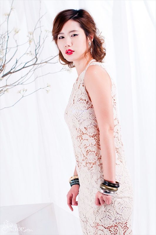 Korean race Queen and Model Song Jina | Share This