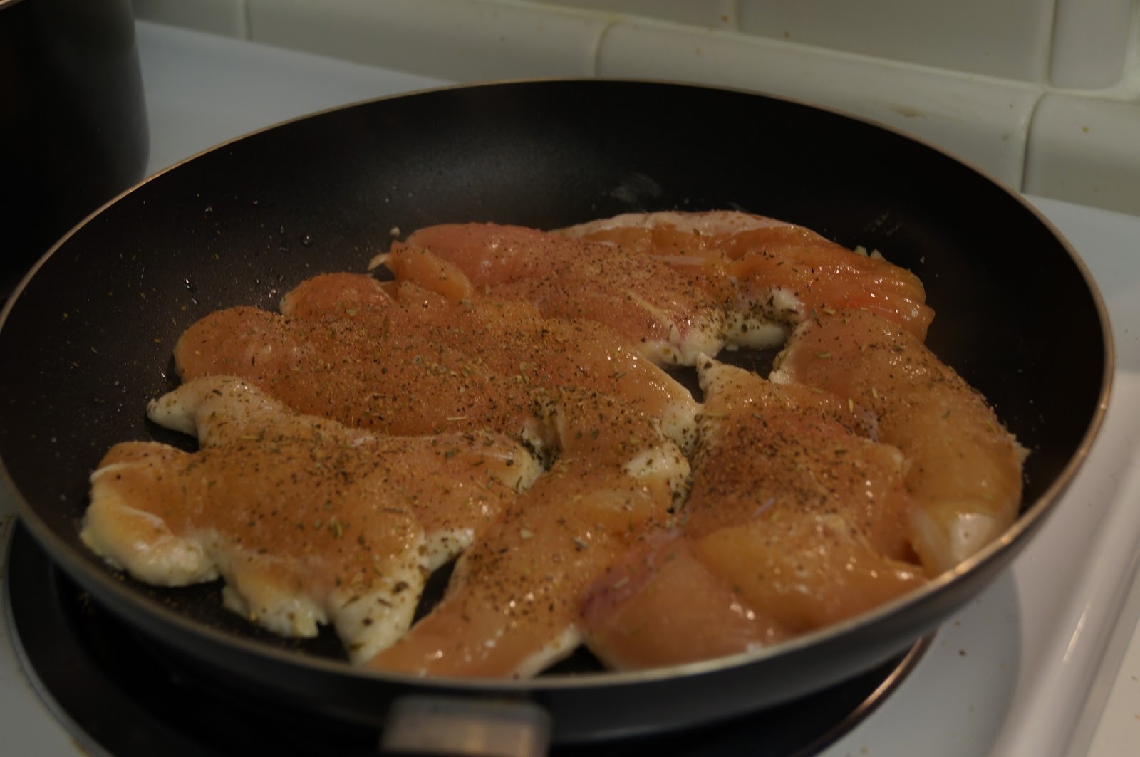 Love at First Bite: Chicken Pesto Pasta