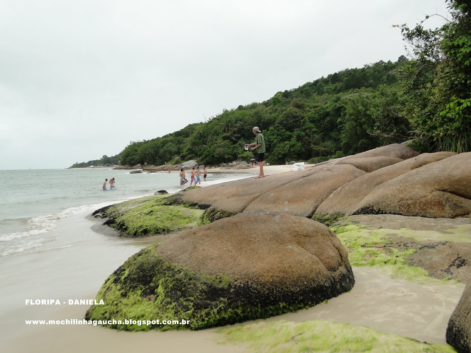 FLORIPA: Praia da Daniela - Viagens da Mochilinha Gaúcha