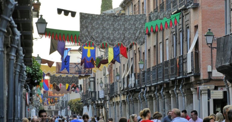 paracuellosdigitalplus: El Mercado Cervantino de Alcalá de Henares ...