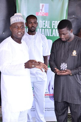 Chairmanship Aspirant Dayo Israel trains Lagos Mainlanders in ...