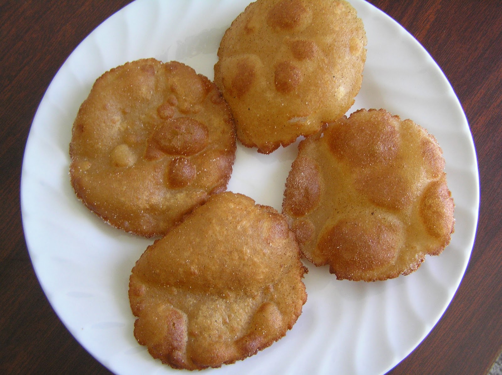 The Melting Pot: Rajgira Puri / Deep fried Indian bread, gluten free