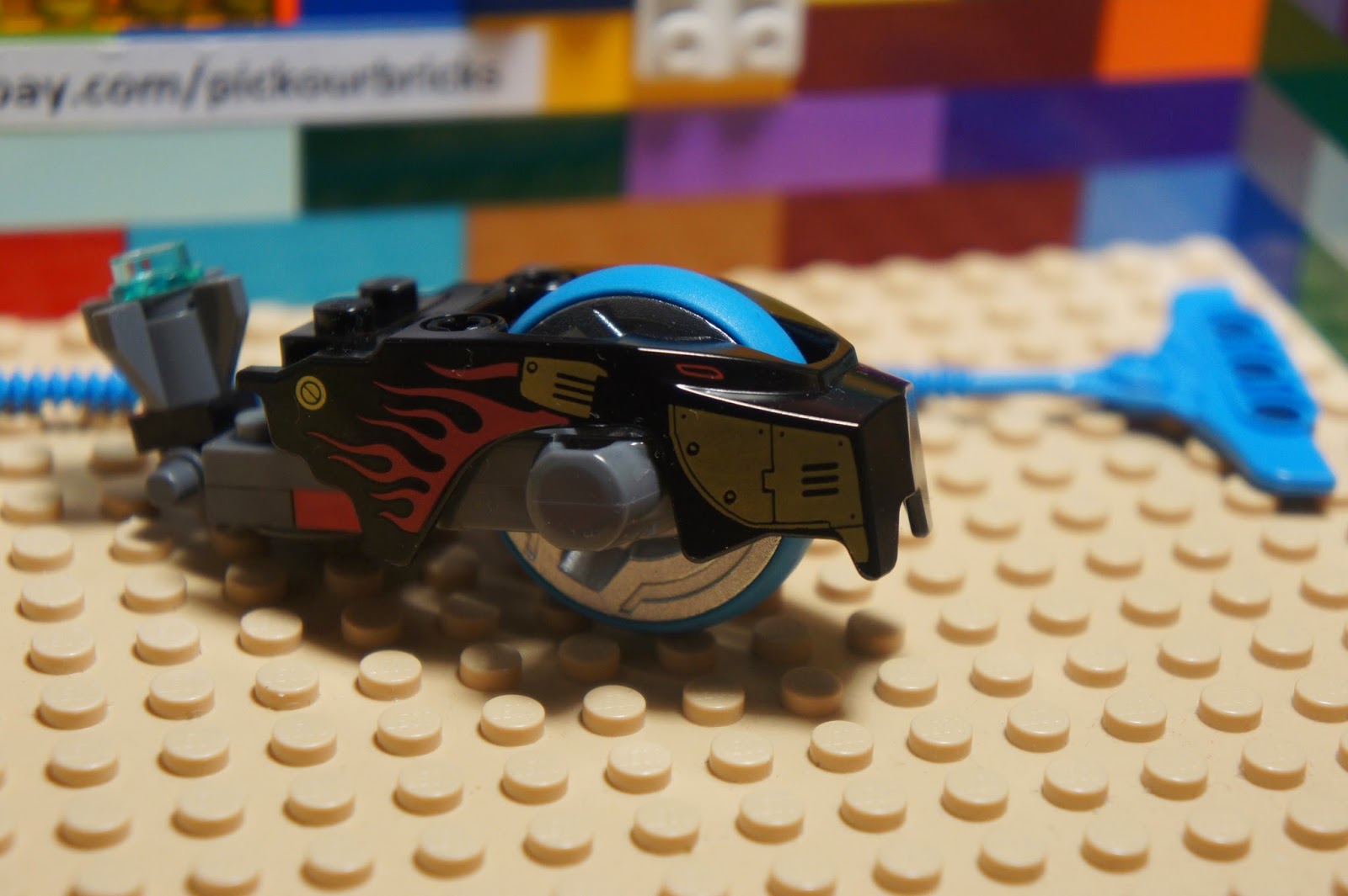 LEGO Legends of Chima SHADOWIND Lion Tribe Orange SPEEDORZ VEHICLE w ...