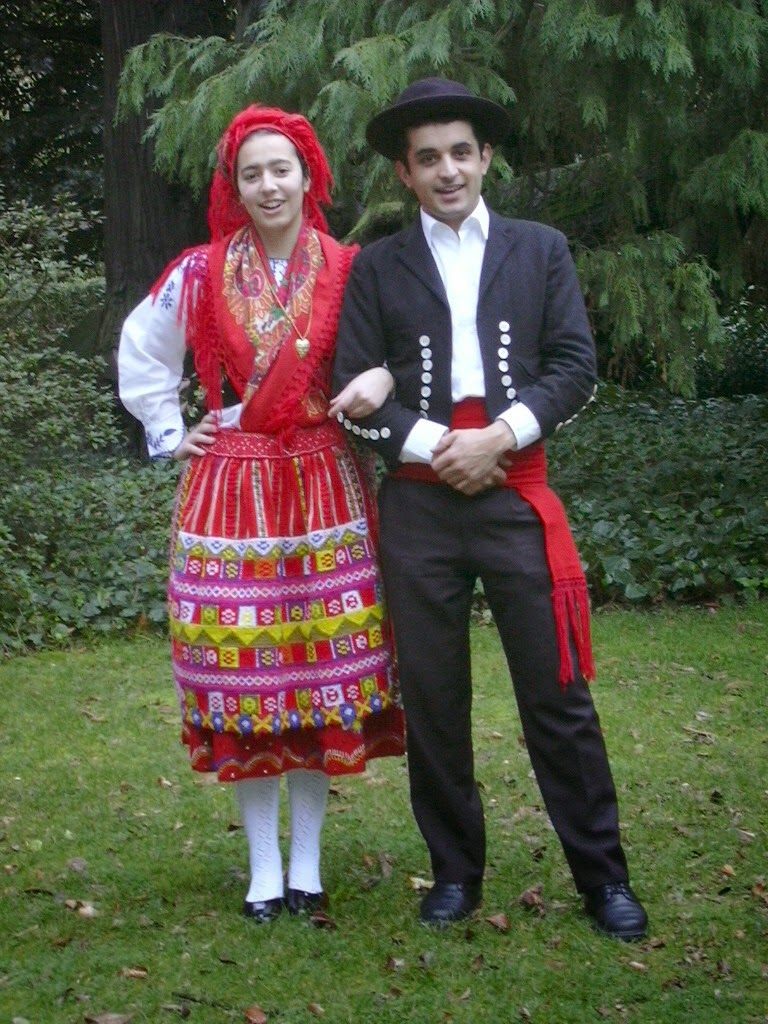 FolkCostume&Embroidery: Overview of the Folk Costumes of Europe