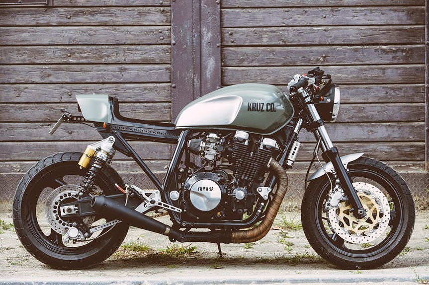 KC#003 Yamaha XJR 1200 - RocketGarage - Cafe Racer Magazine