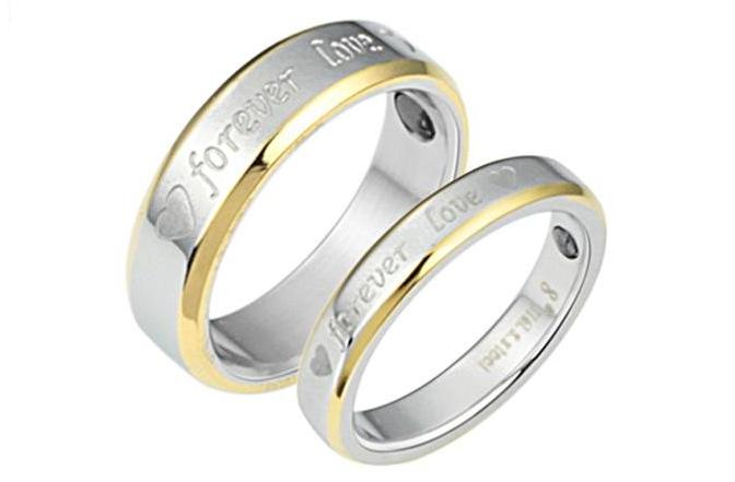 CoupleLoveTee: Lovely Couple Ring