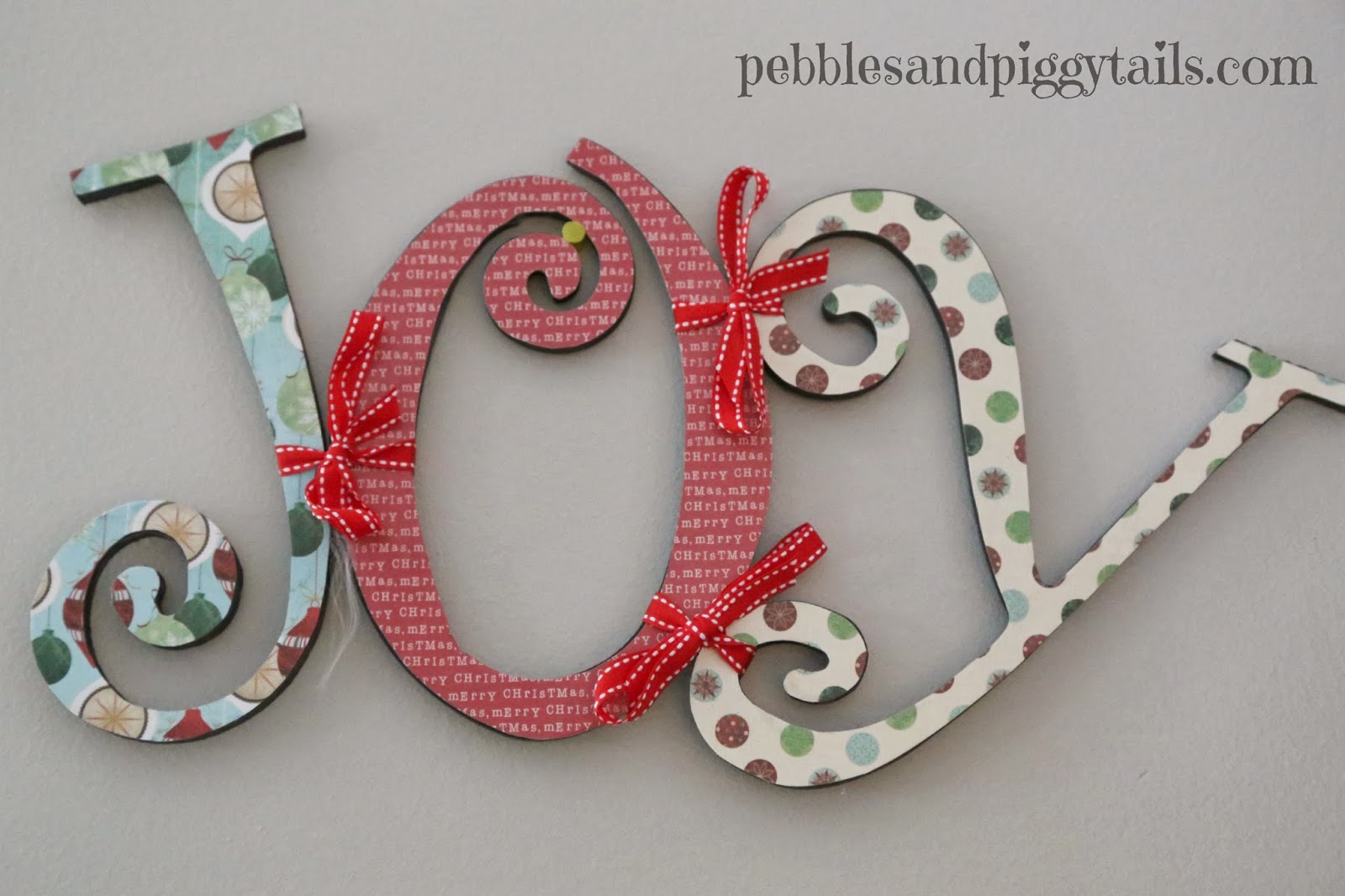 5 Christmas Decor Ideas Using Scrapbook Paper | Making Life Blissful