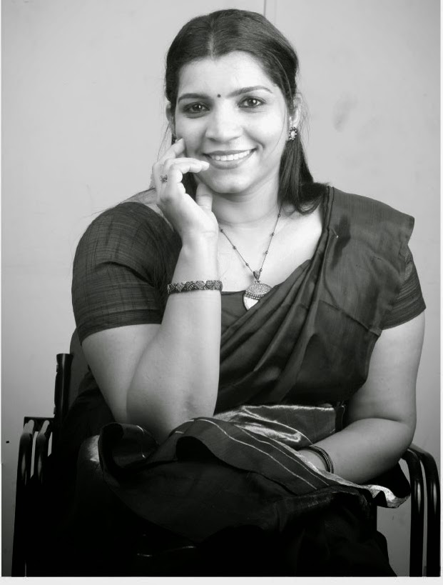 Cinema Daddy: Saritha S Nair - Photo Gallary