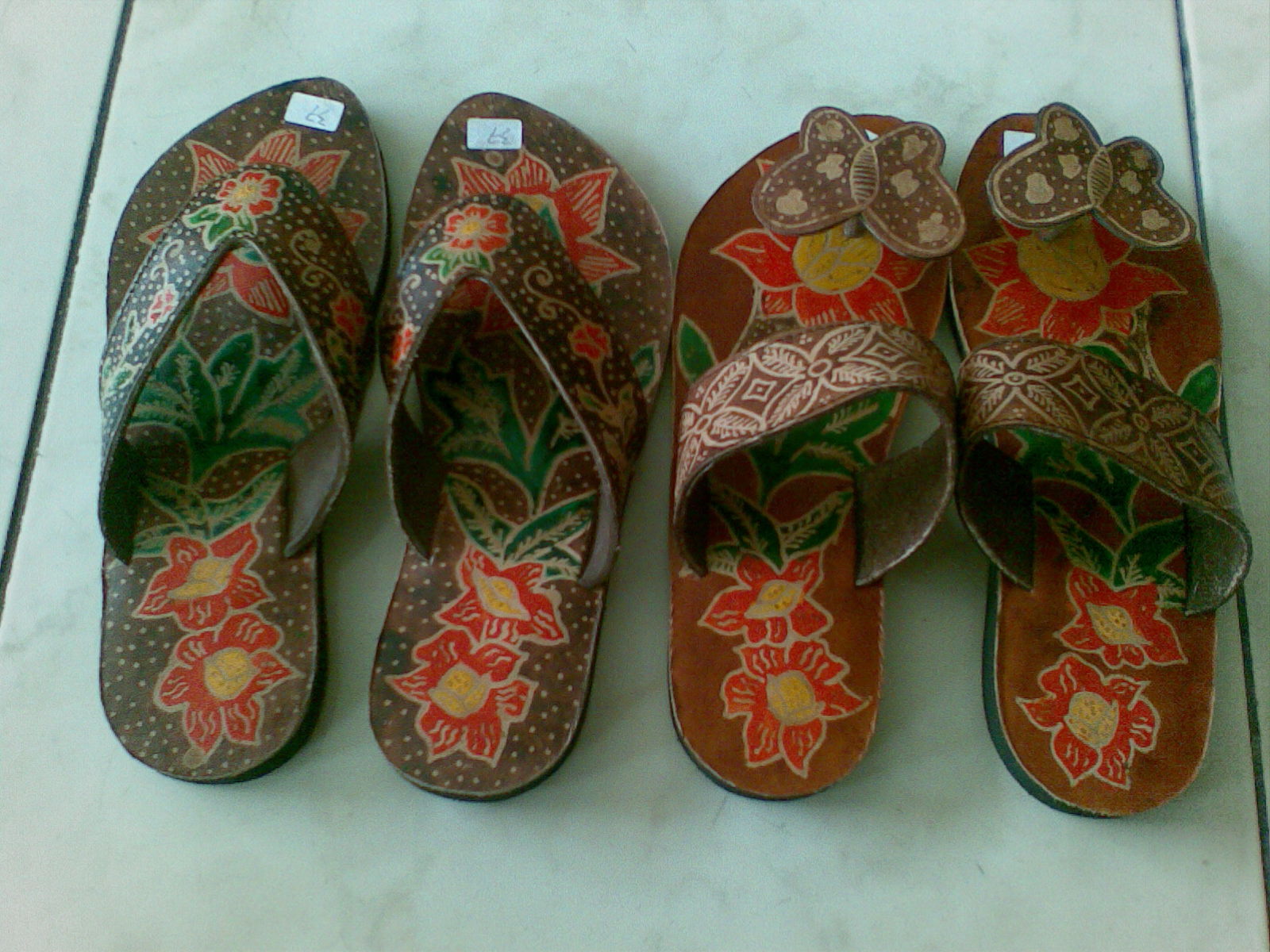 Batik: Sendal 1