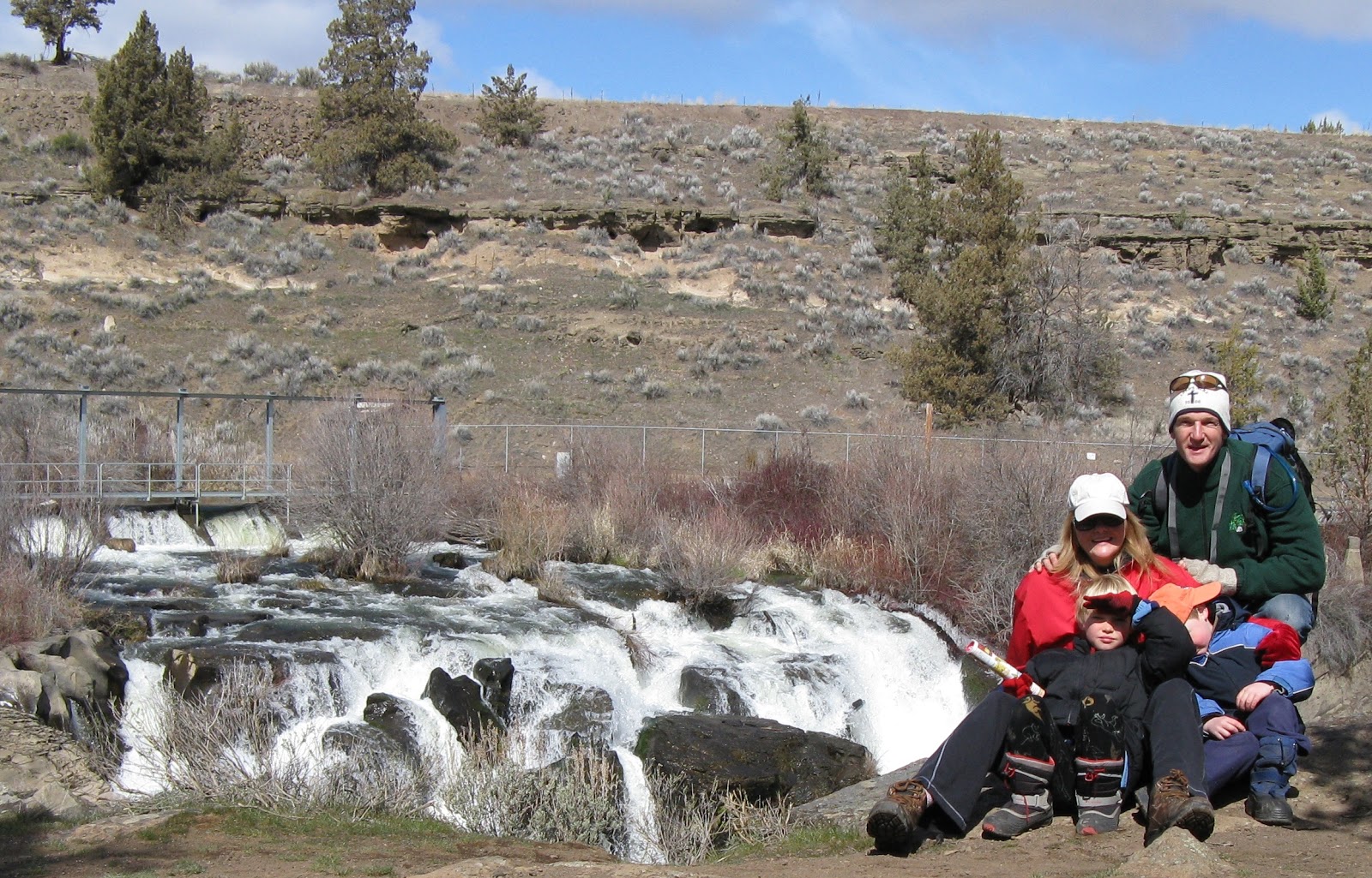 into the wild oregon: Cline Falls