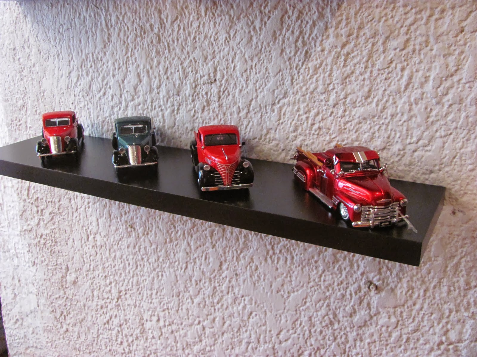 maderosos: Repisas Flotantes y Cubos