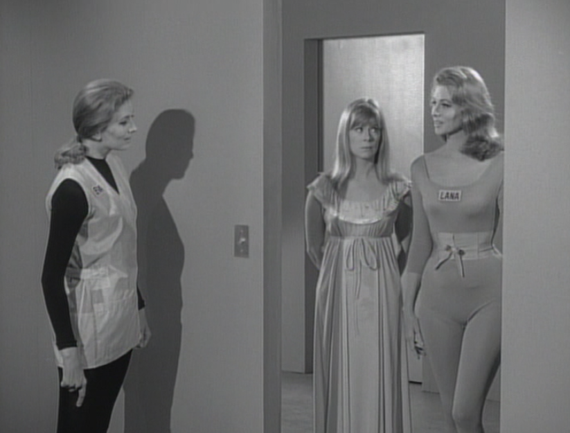 Dog Star Omnibus: The Twilight Zone: Number Twelve Looks Just Like You