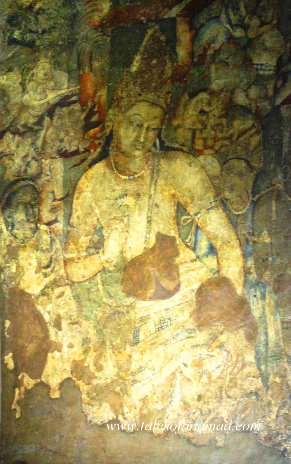Tales Of A Nomad: Ajanta Caves- Paintings and Sculptures from a Bygone ...